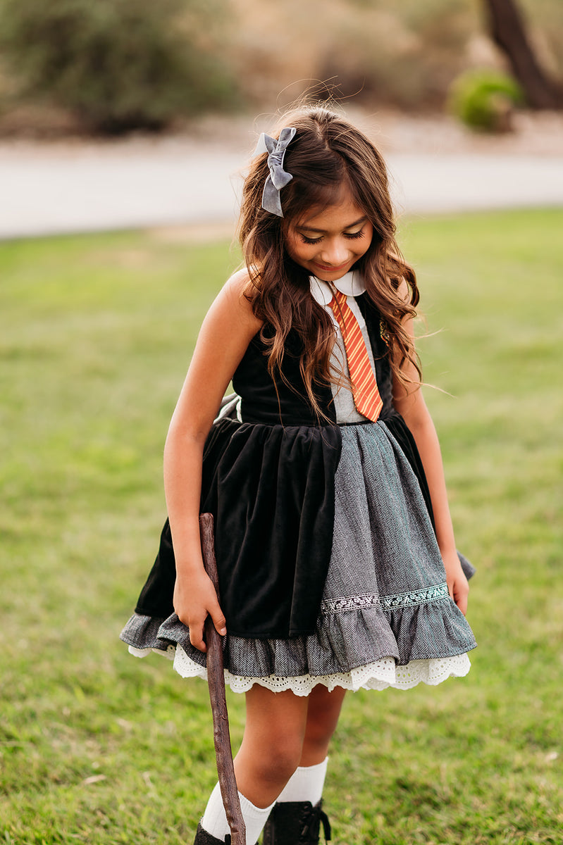 I SOLEMNLY SWEAR BOY SHIRT PREORDER – Mia Miel Clothing